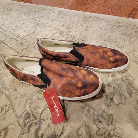 Bucket Feet | Shoes | Bucketfeet Slip On Flats Size 7 | Poshmark